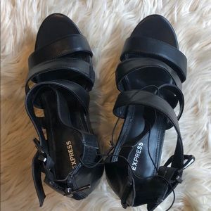 Express Shoes | Snakeskin Gladiator Sandals Size 6 | Poshmark